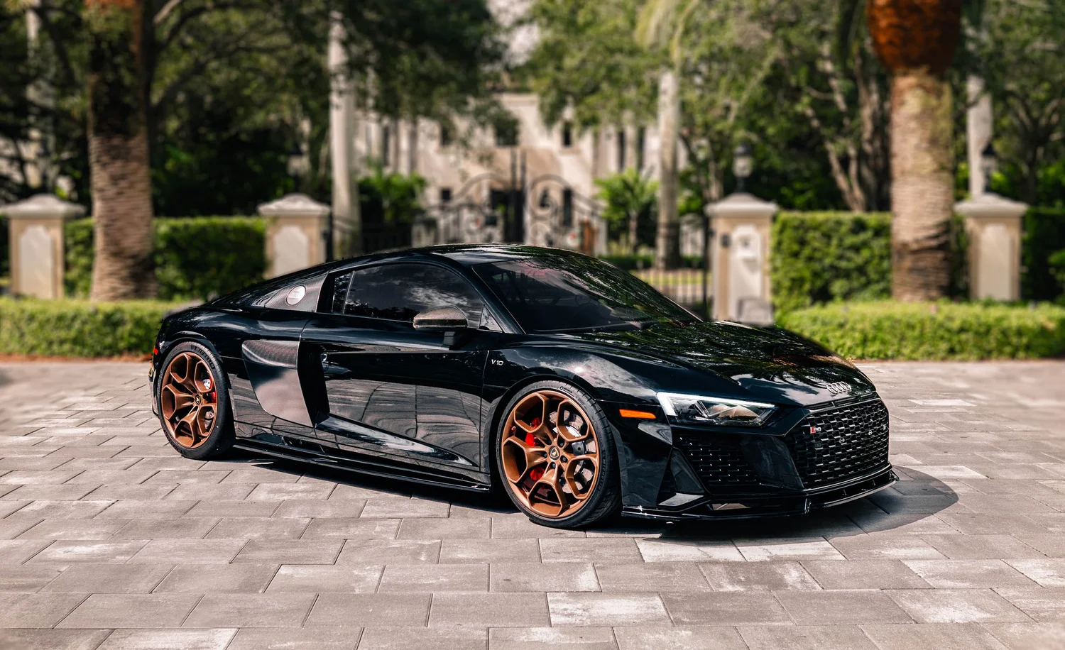 For Sale : 2021 Audi R8 V10 Coupe — P1 Exotics