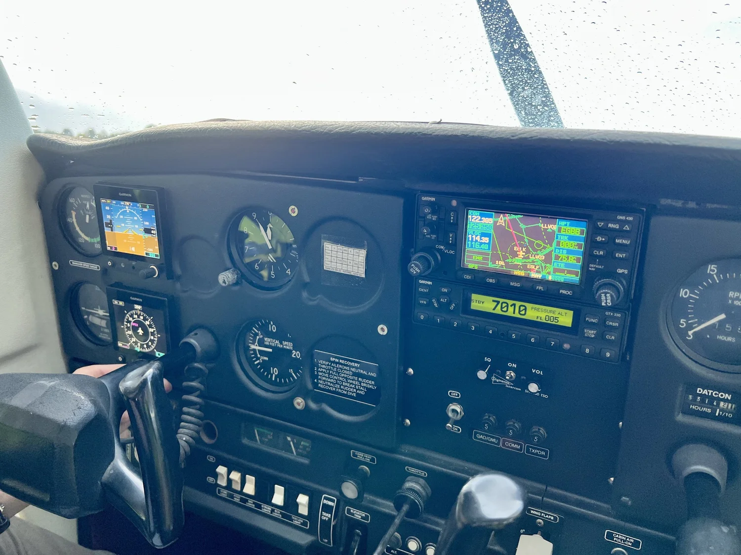 Diamond DA40 & DA42, PA28, C172. C152, Bonanza Hire! — SEMET Aviation