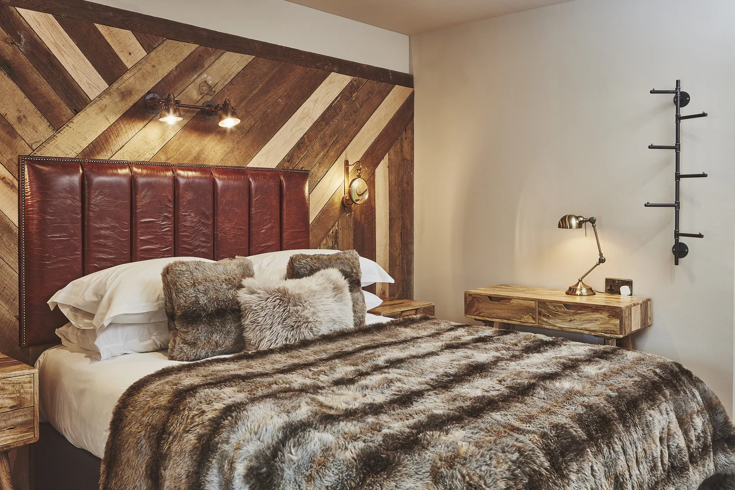 Garrison suites — The Garrison Hotel & Apartments