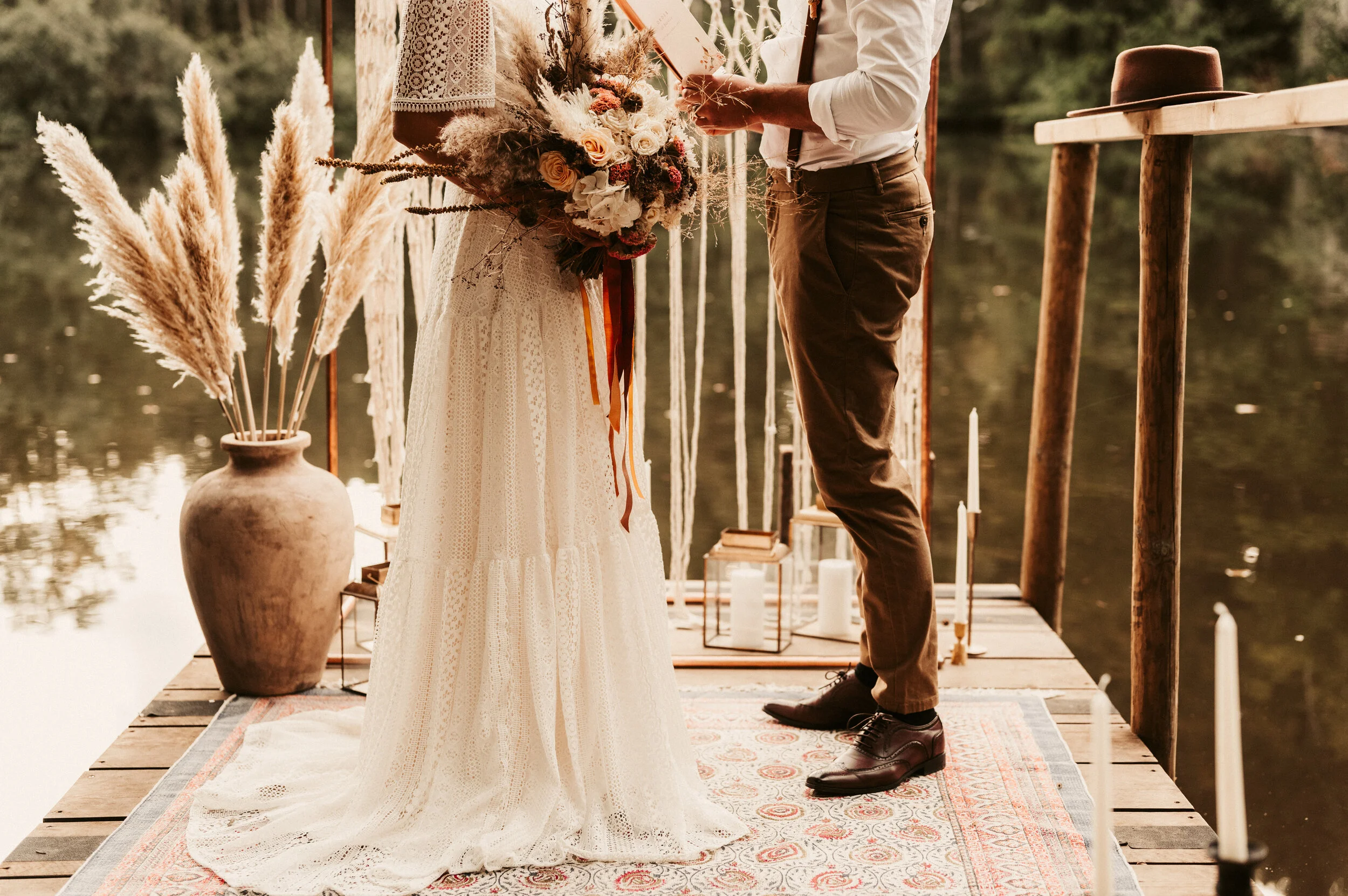 Wedding Stationery, DIY hire & Styling | Lulabee