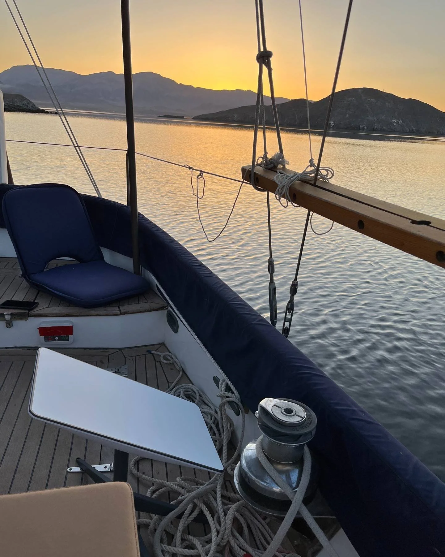 Starlink for cruising sailboats — Sailing Totem
