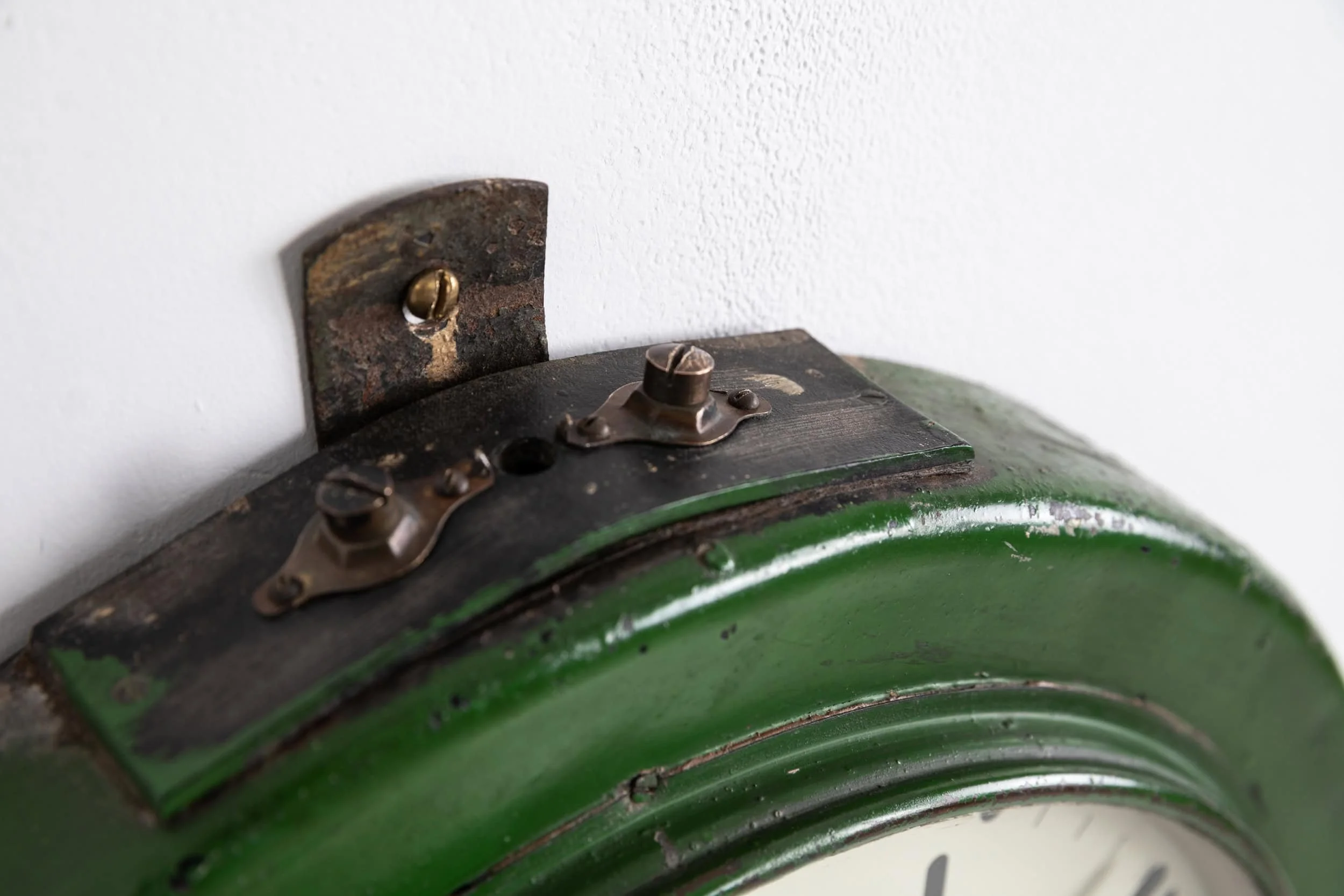 Early Green Painted Gents of Leicester Clock — Antiques Workshop ...