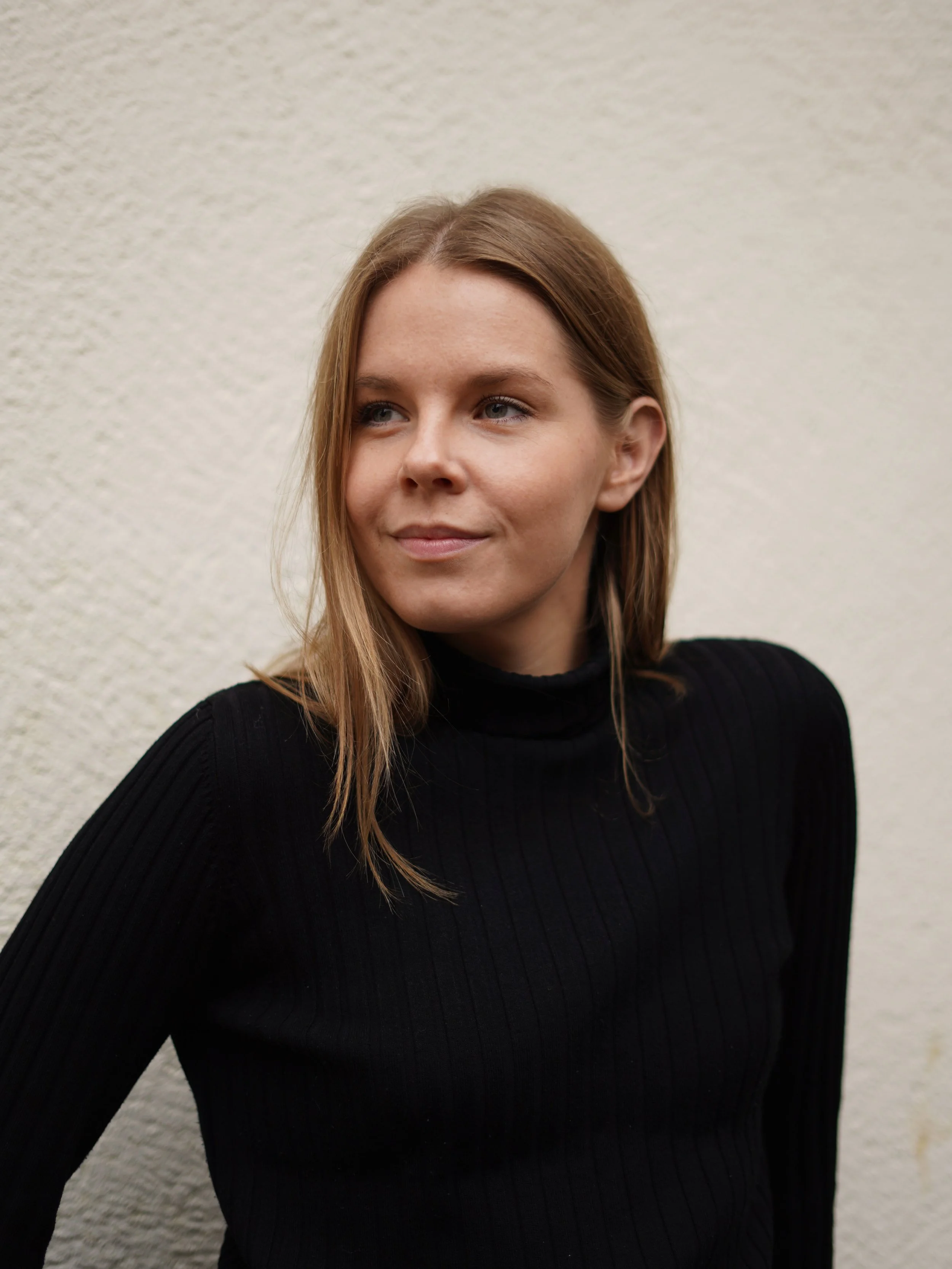 MALIN SAMUELSSON - Skådespelare, musiker & dansare