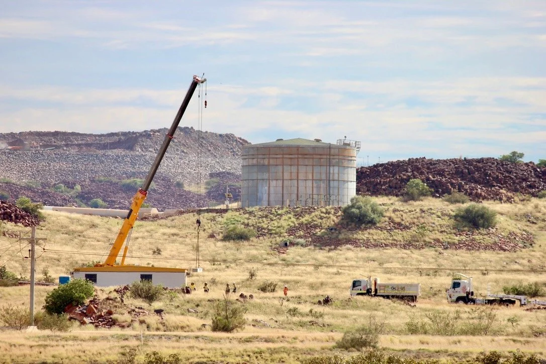 SEE THE PHOTOS SIEZED BY POLICE OF PERDAMAN MOVING MURUJUGA ROCK ART ...