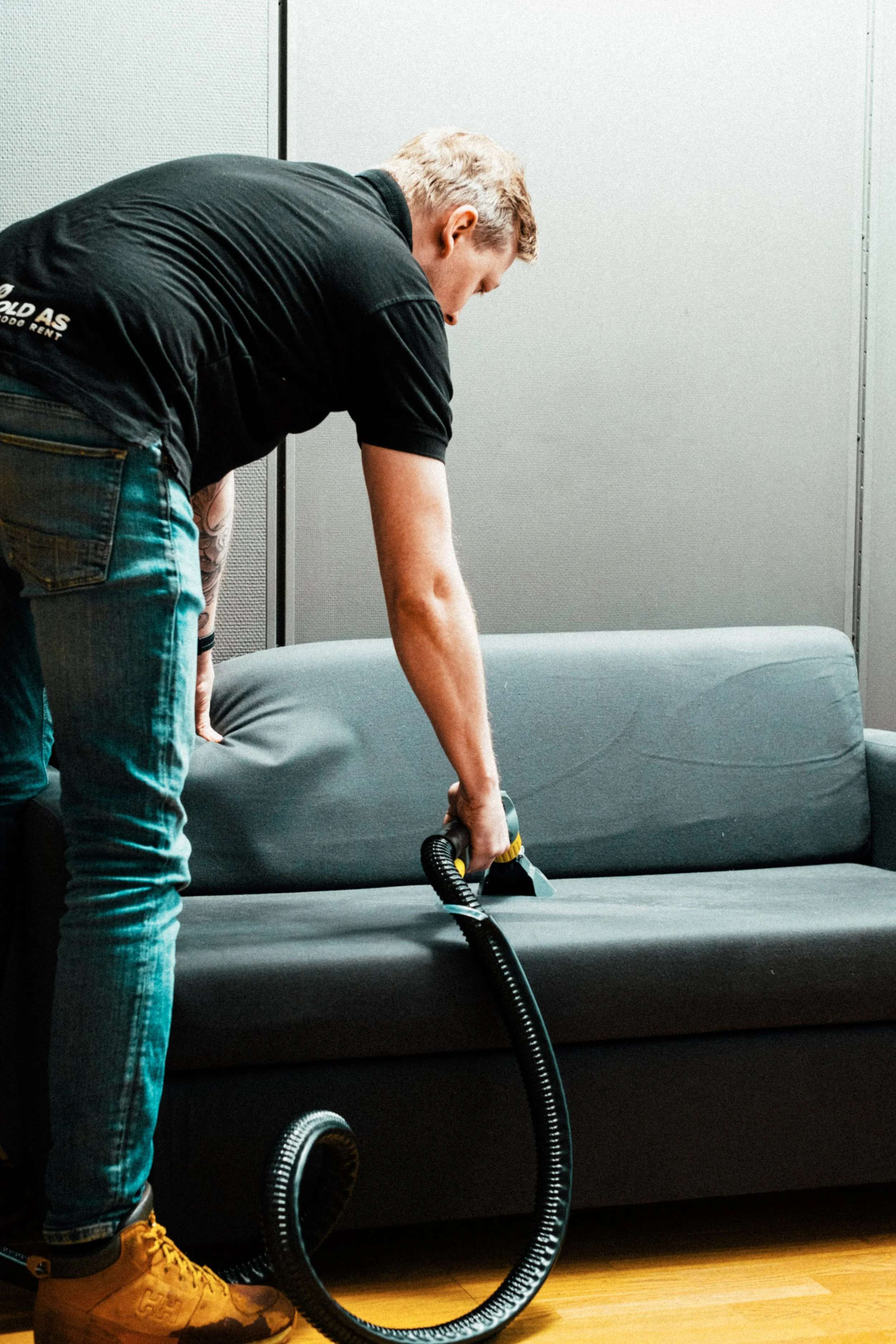 Møbel- og tepperens — Bodø Renhold