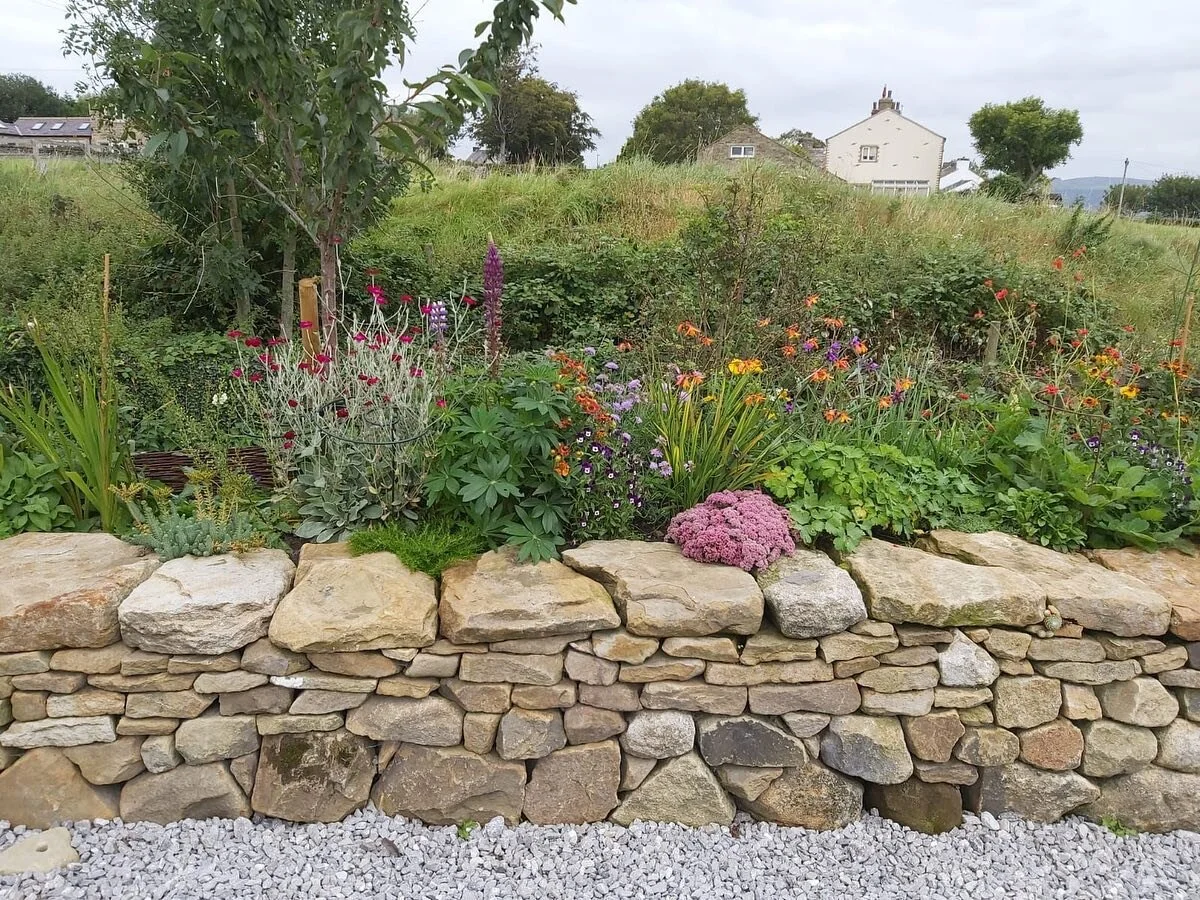Landscaping & Garden Designers - Land Masons - Portfolio