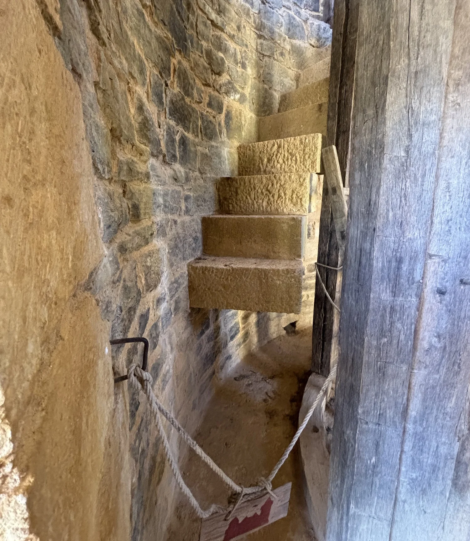 Guédelon -The Castle that Time is Still Building — Plantagenet Discoveries