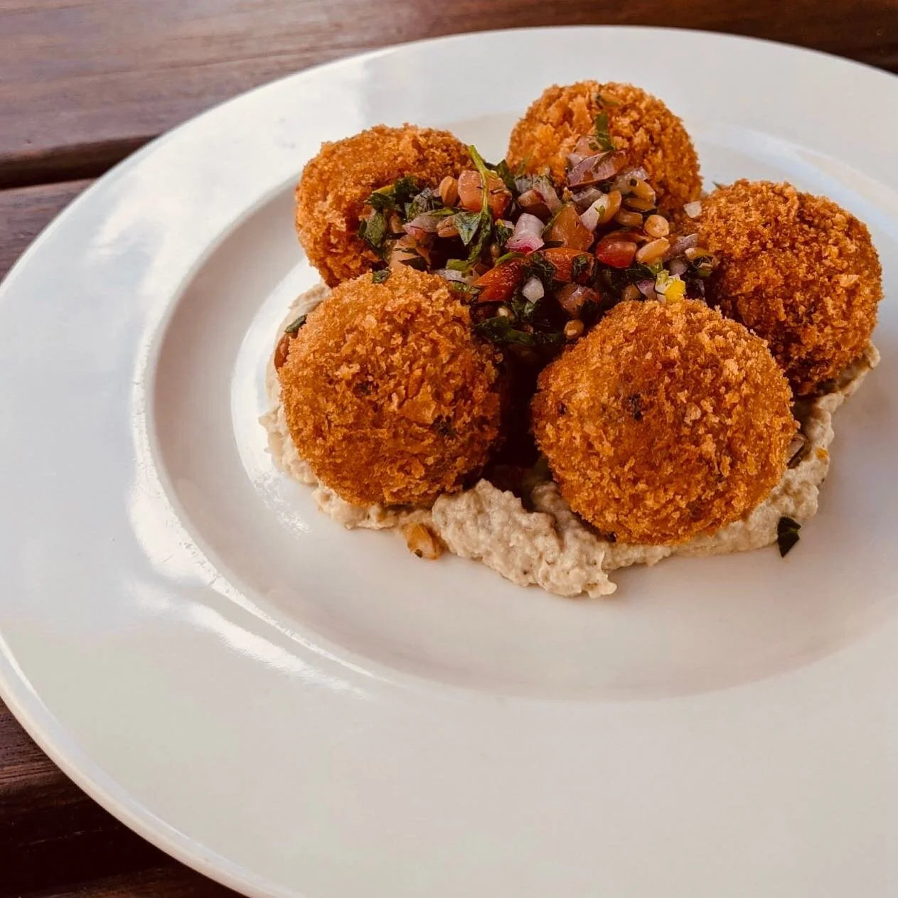 The Old Canberra Inn - Wine, Beer Tap List and Food and Function Menus ...