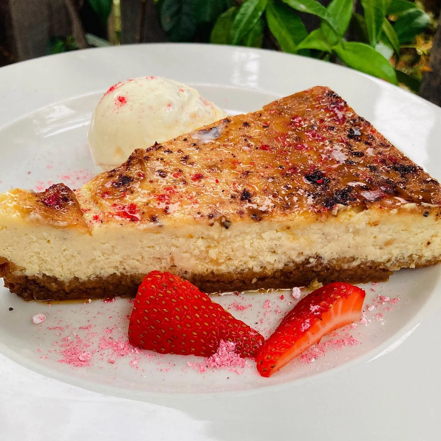 The Old Canberra Inn - Wine, Beer Tap List and Food and Function Menus ...