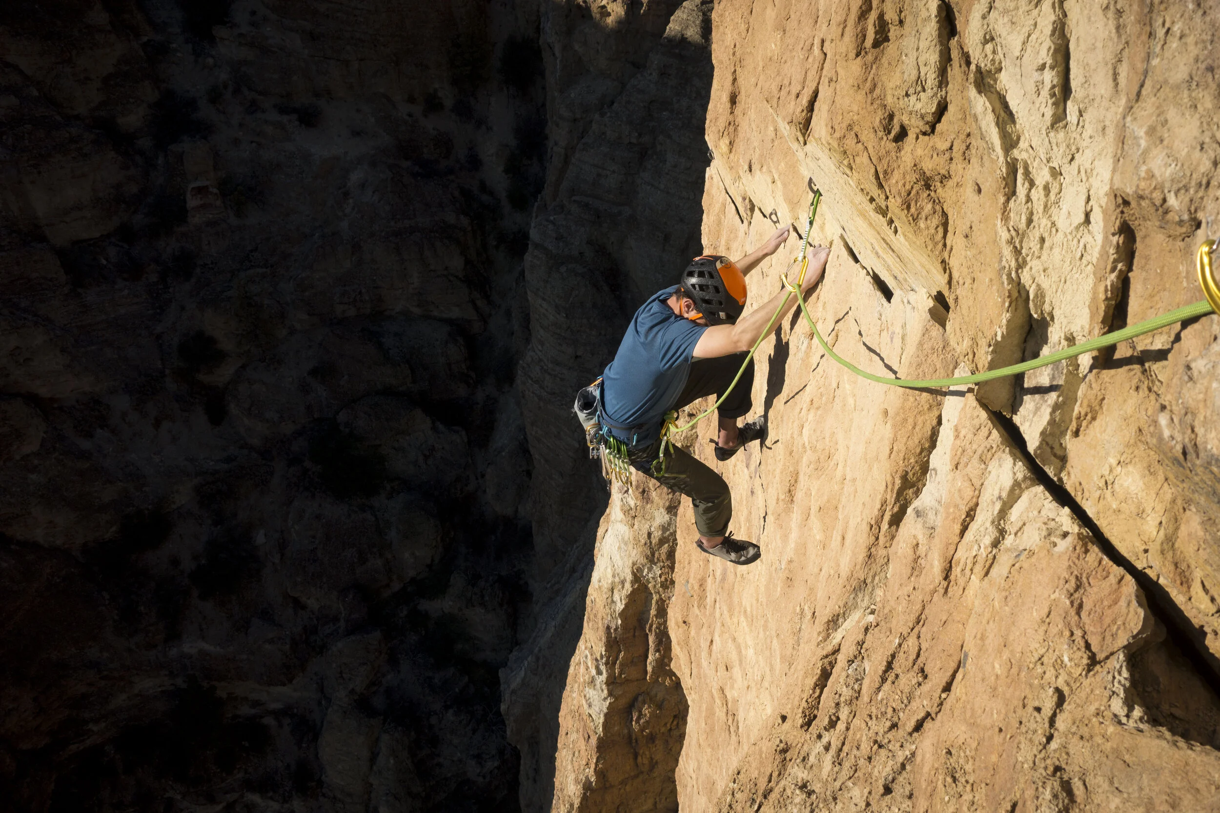 SMITH ROCK CLIMBING — Now Climbing
