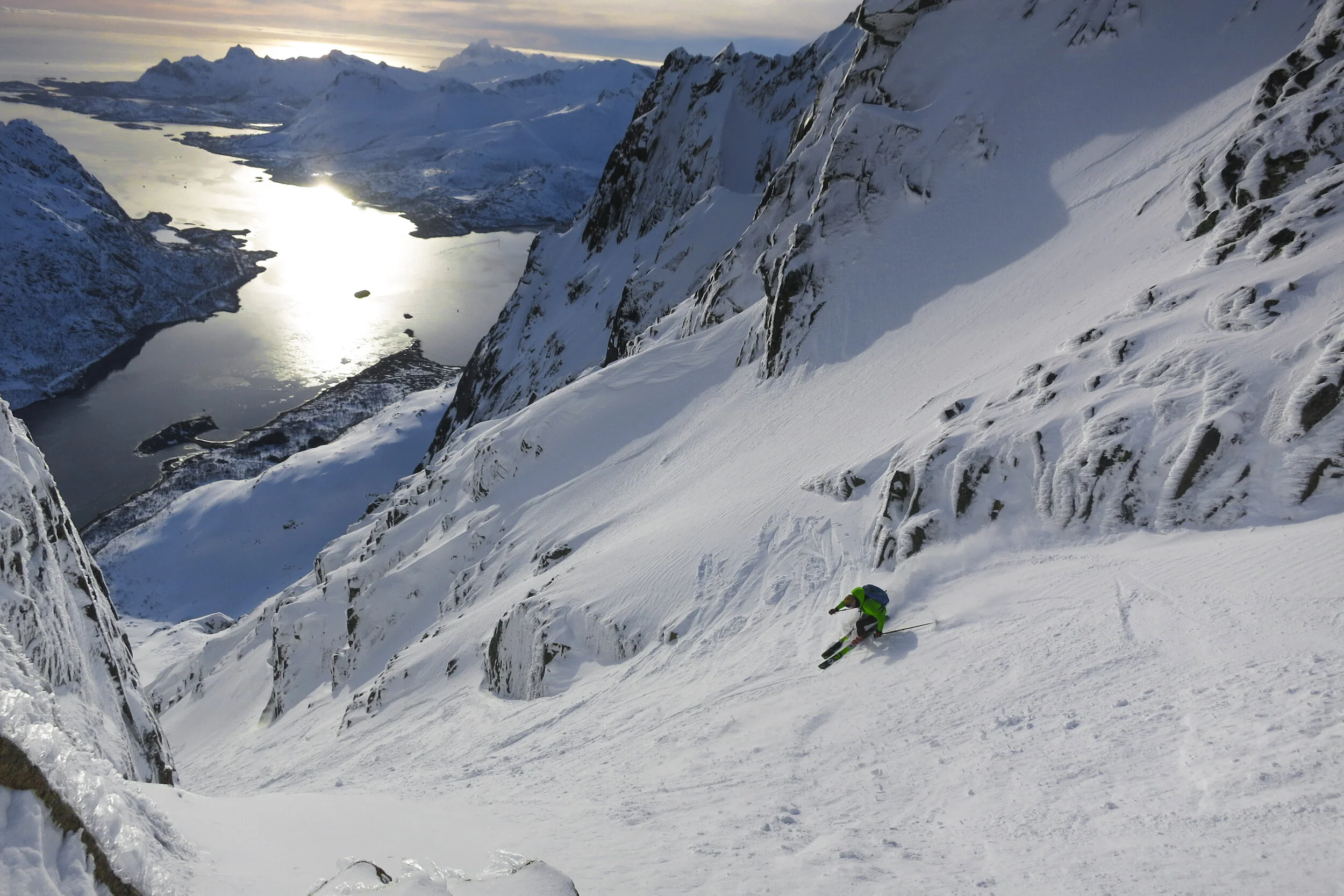 SKI/SPLITBOARD — Now Climbing