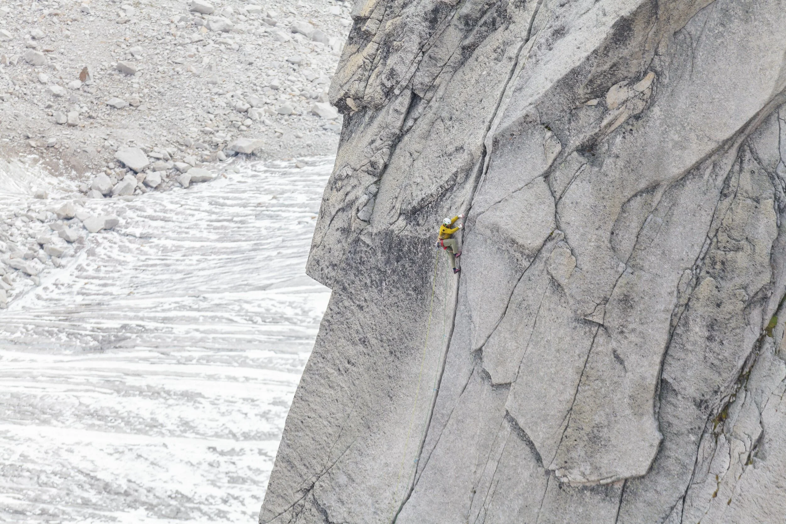 LEADING TRAD & CRACK CLIMBING TECHNIQUE — Now Climbing
