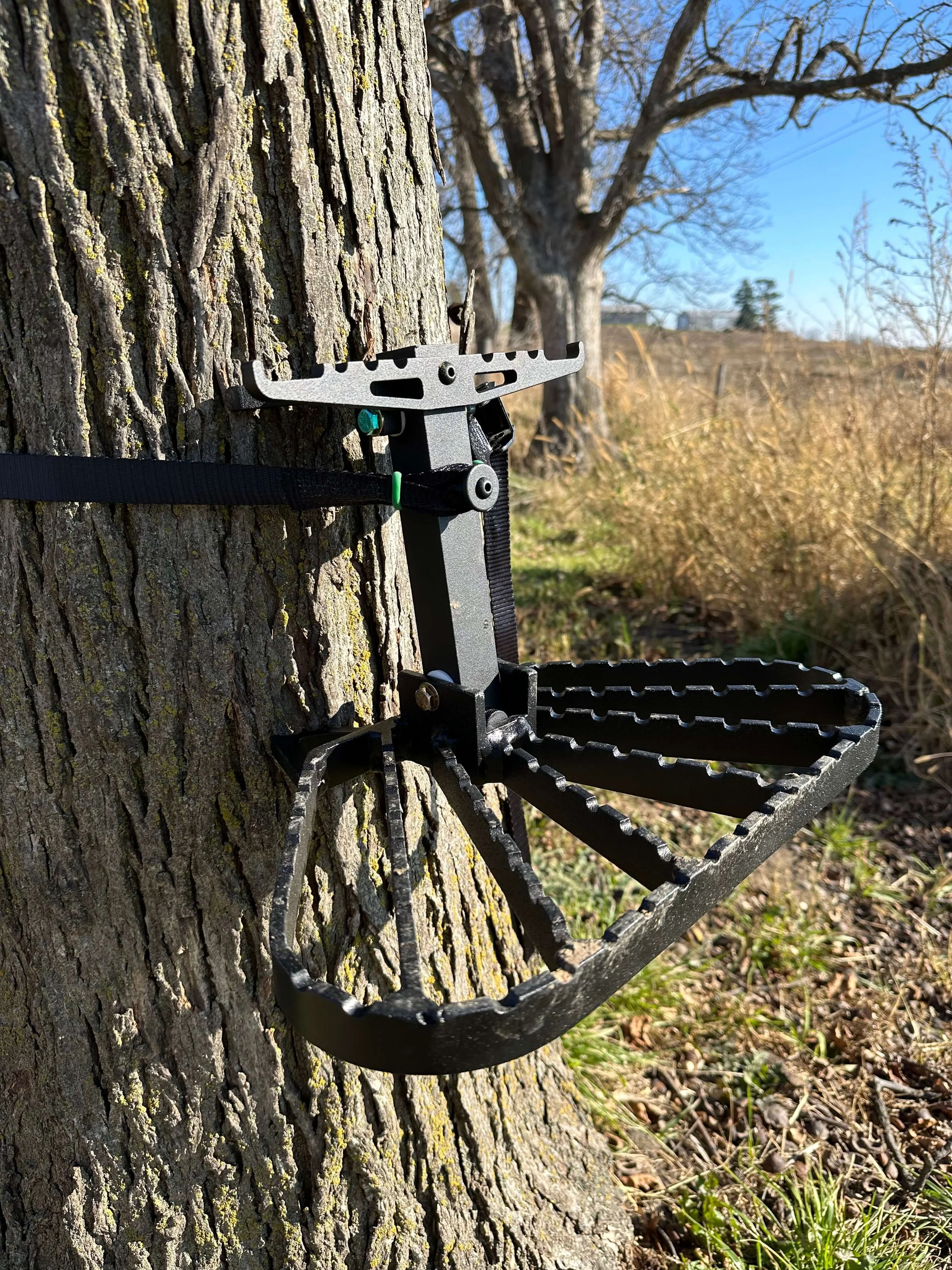 Out on a Limb Mfg Ridge Runner 2.0 Saddle Hunting Platform — Overwatch ...