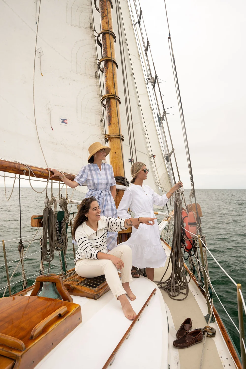 Gallery 3 — Endeavor Sailing