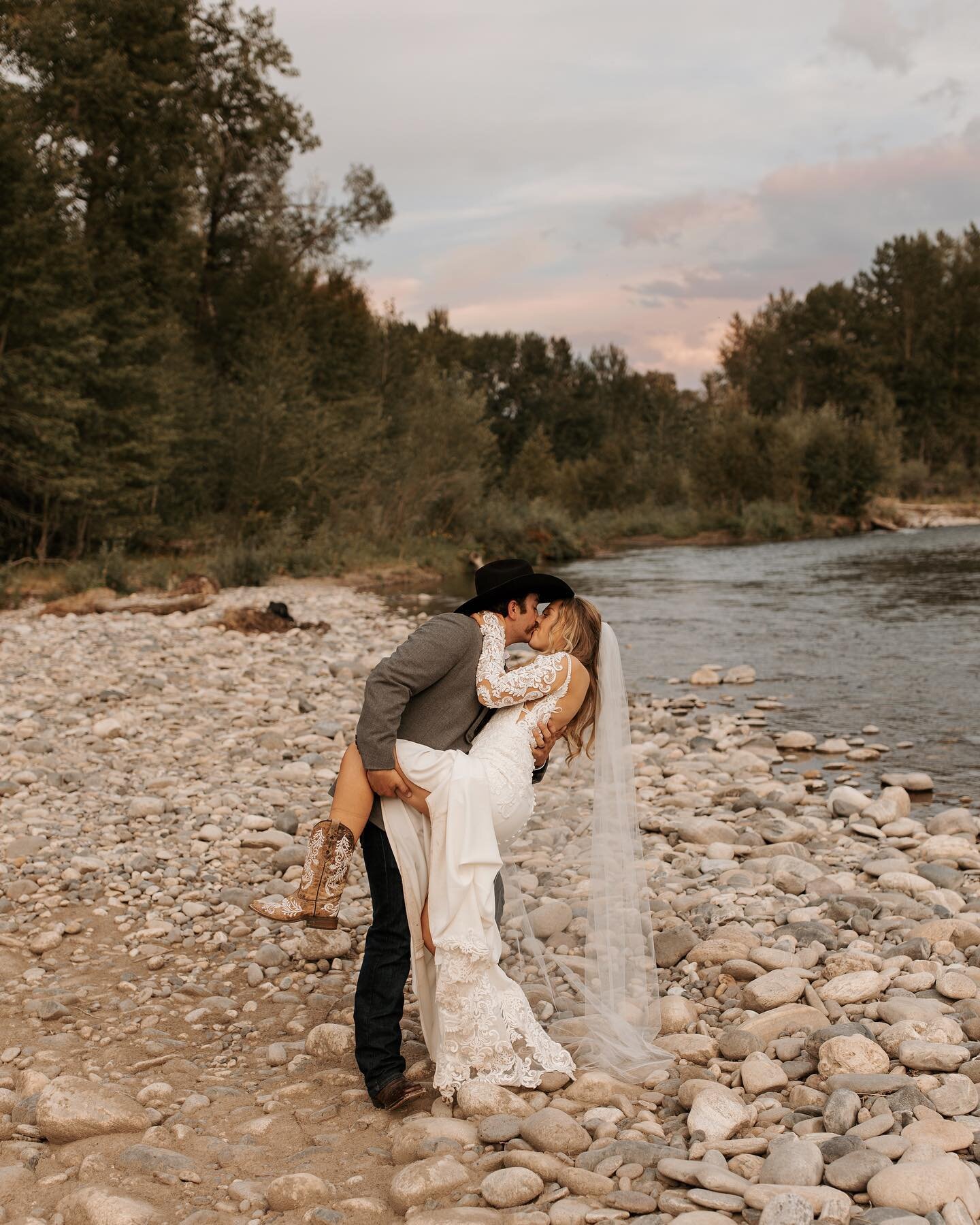 Brigid Bradshaw Photography- Washington & Montana Wedding Photographer.