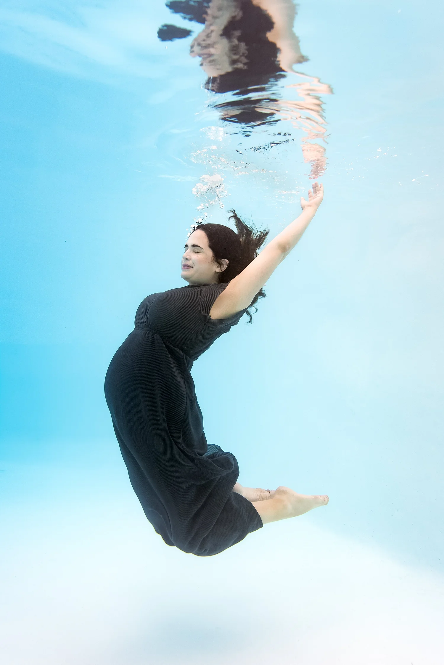 Underwater Maternity Gallery — Flashpool Productions