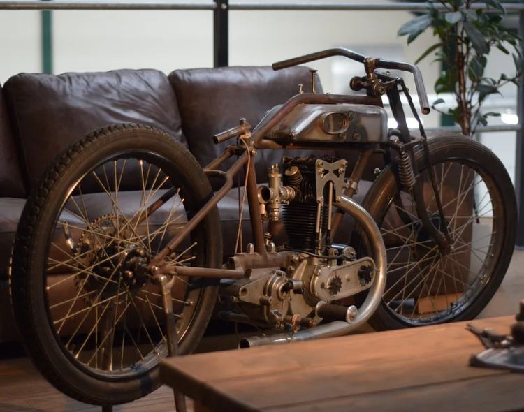 Motor Cycling in the 1920s — Chris Hennegan