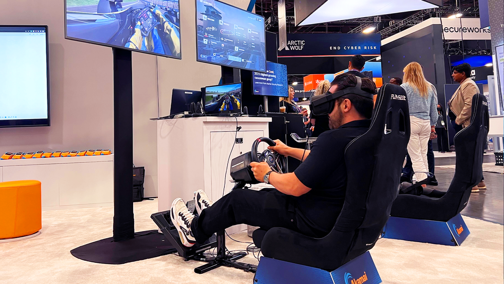 #1 F1 Race Simulator Rental - Drive Foot Traffic & Max Lead Gen At Your ...