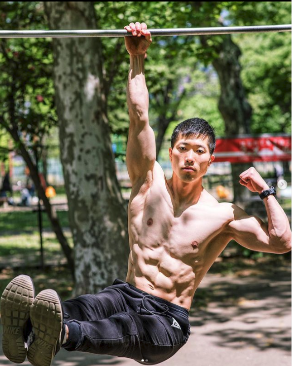 Personal trainer popularizing calisthenics in his country — GRID NEWS