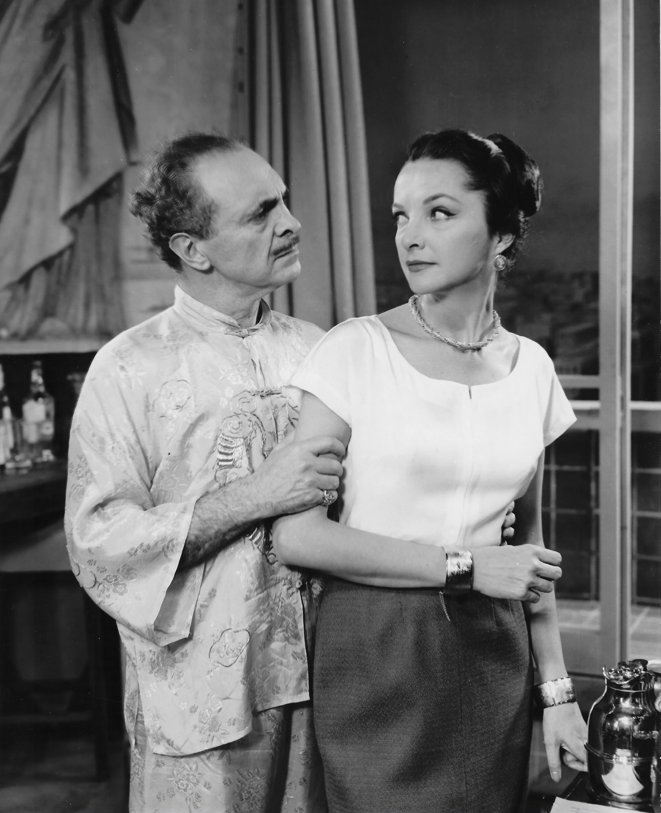 Similarities and Resemblances - Page 220 - The Classic Horror Film Board