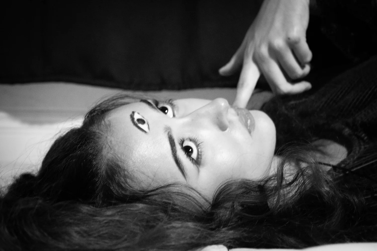 Kiera Lyons EPK — Crazy Magic Media