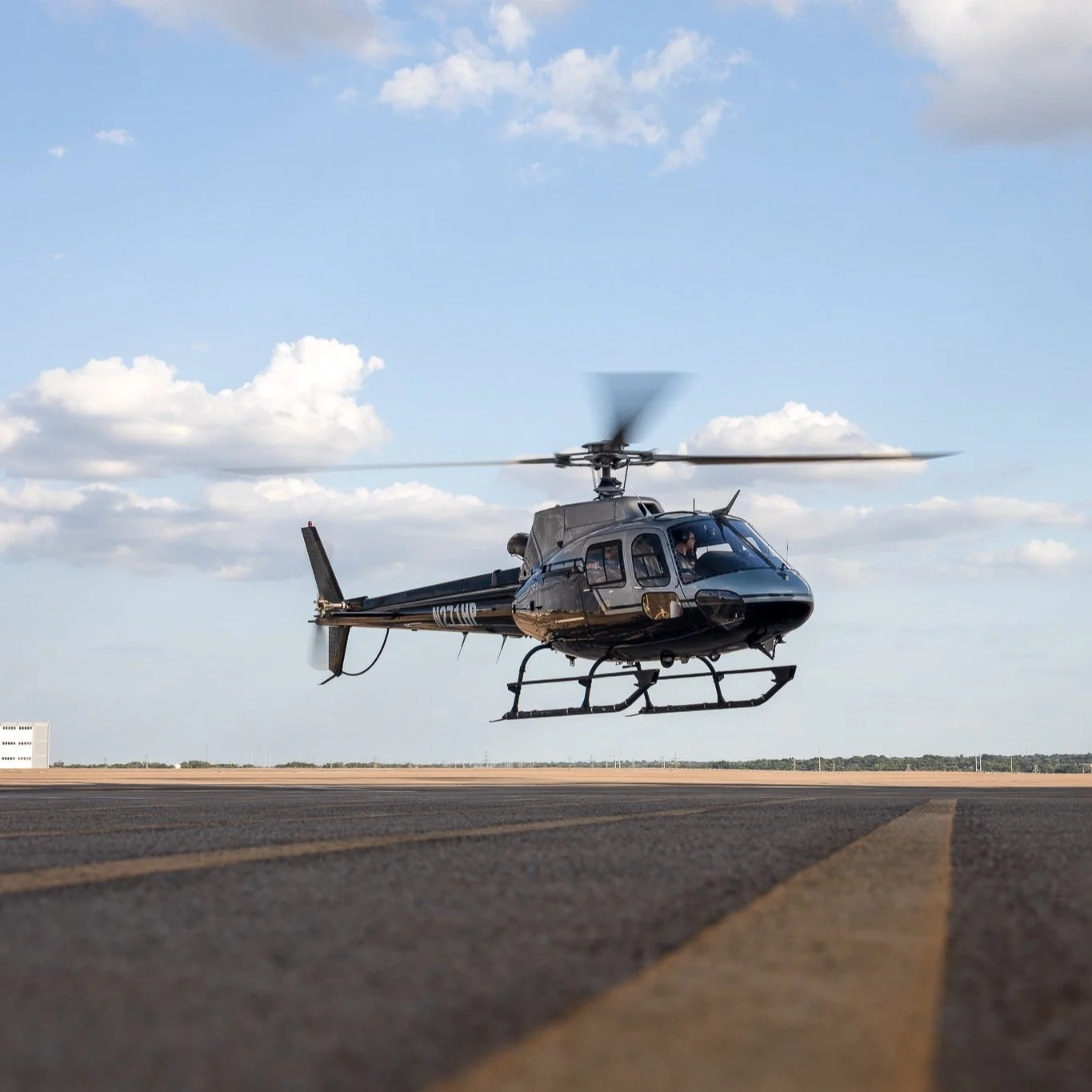 Fleet — Longhorn Helicopters