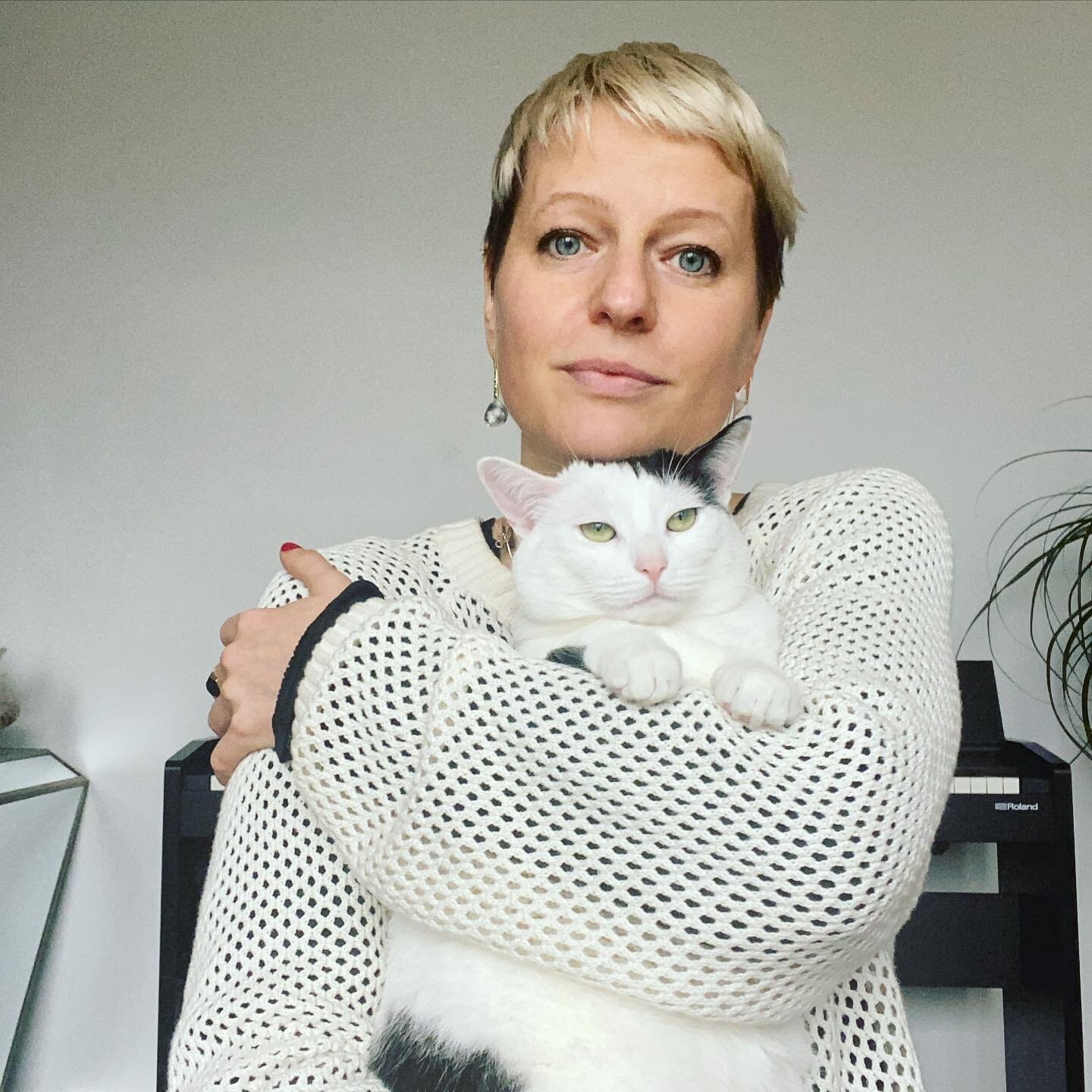 The Latest — Kim Krans