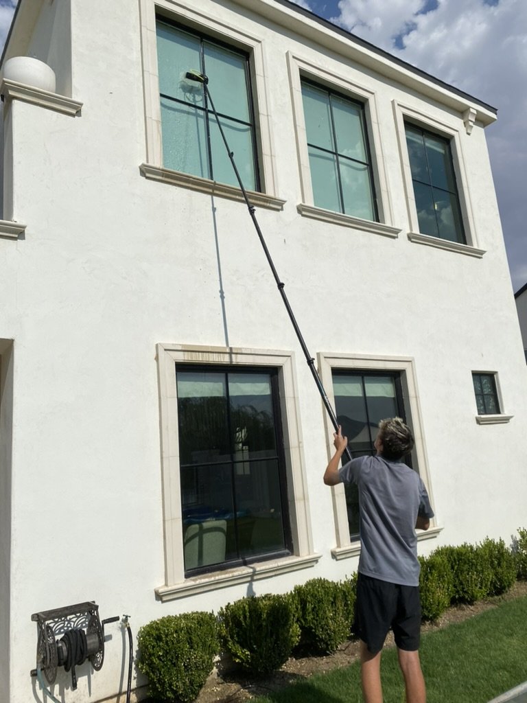 How to Wash Second Story Windows | Purilly — Purilly Window Services