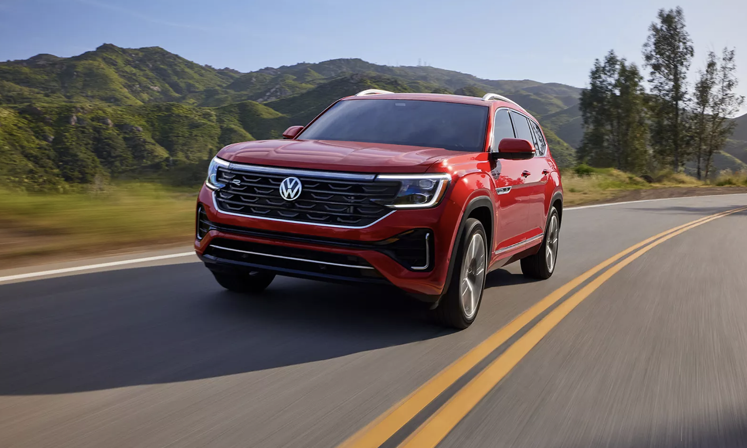 The Ultimate Guide To The 2024 Volkswagen Atlas — The Car Mom | Car ...