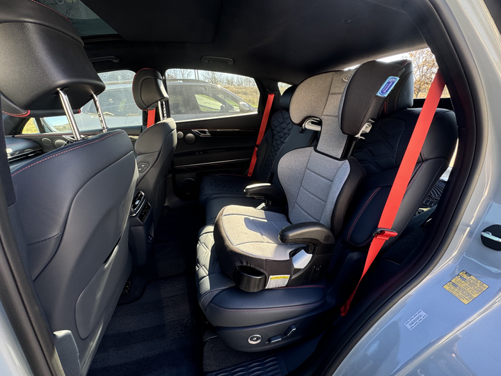 Booster Seat Requirements: When Is It Safe To Transition To A Booster ...