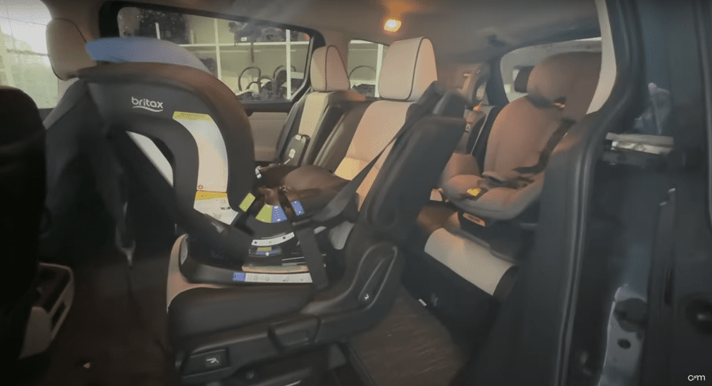 2025 Honda Odyssey Review — The Car Mom | Car Reviews & Car Buying Tips ...