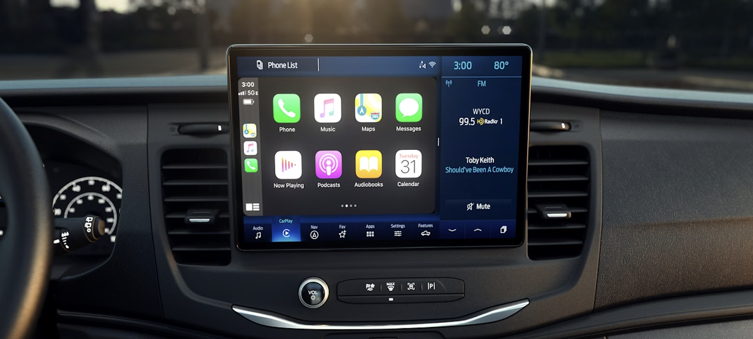 How To Make Apple CarPlay Wireless In Any Car — The Car Mom | Car ...