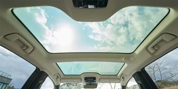 Are Panoramic Sunroofs Safe? | What Happens To Your Sunroof in a ...