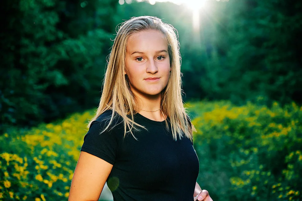 Alena’s High School Senior Mini Session — Karina Eremina | Joy of the ...