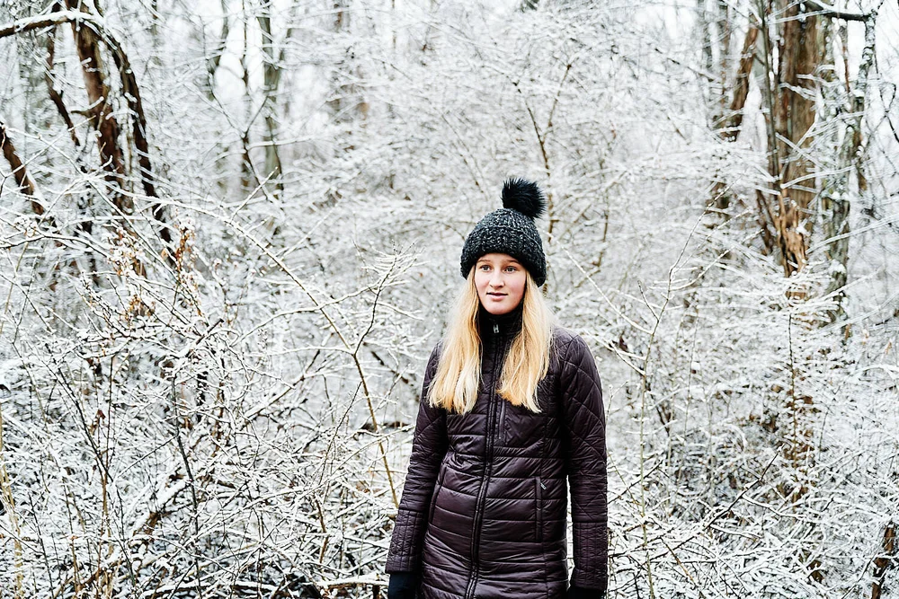 Senior Portraits: a Winter Session — Karina Eremina | Joy of the Moment ...