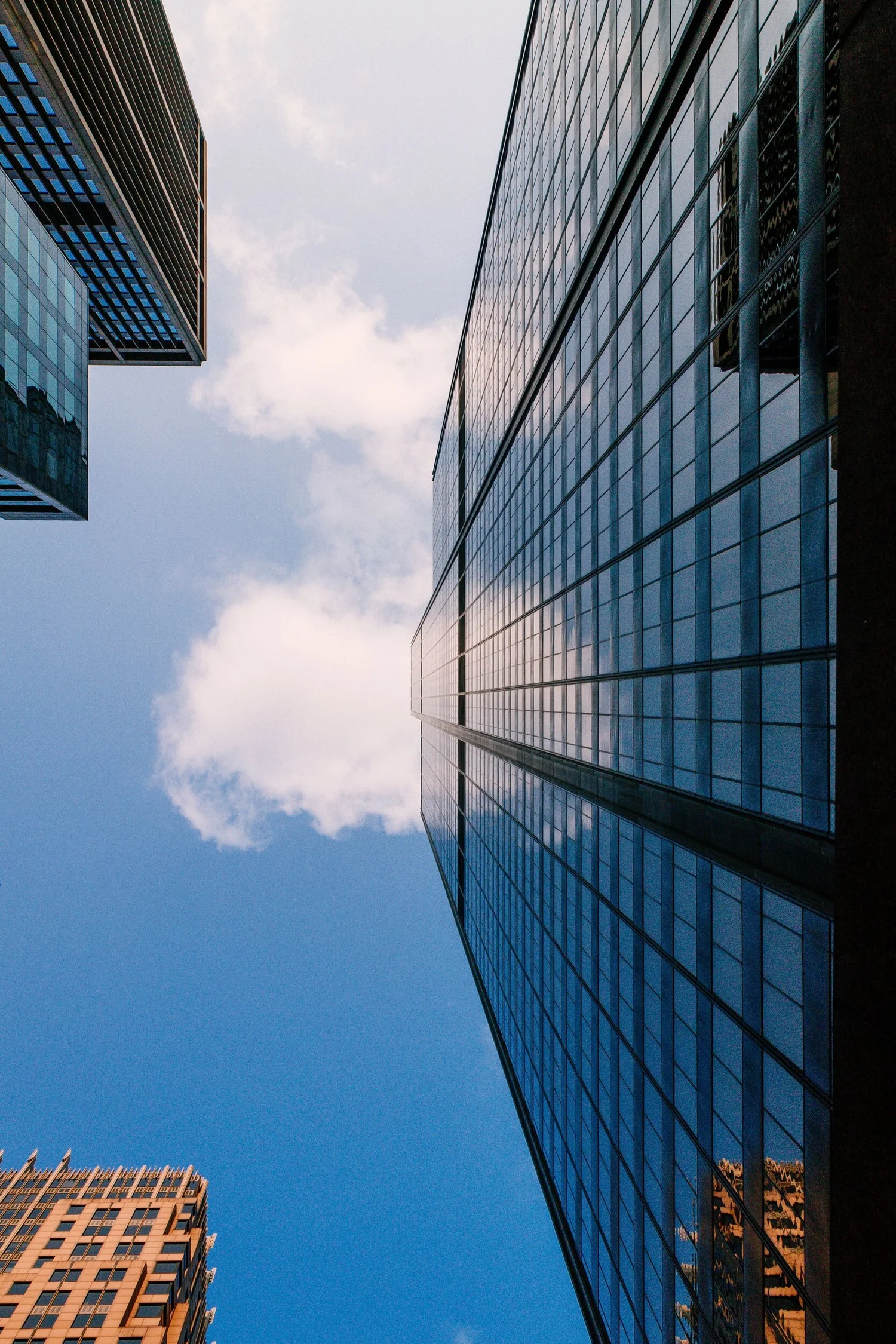 General 1 — young building solutions