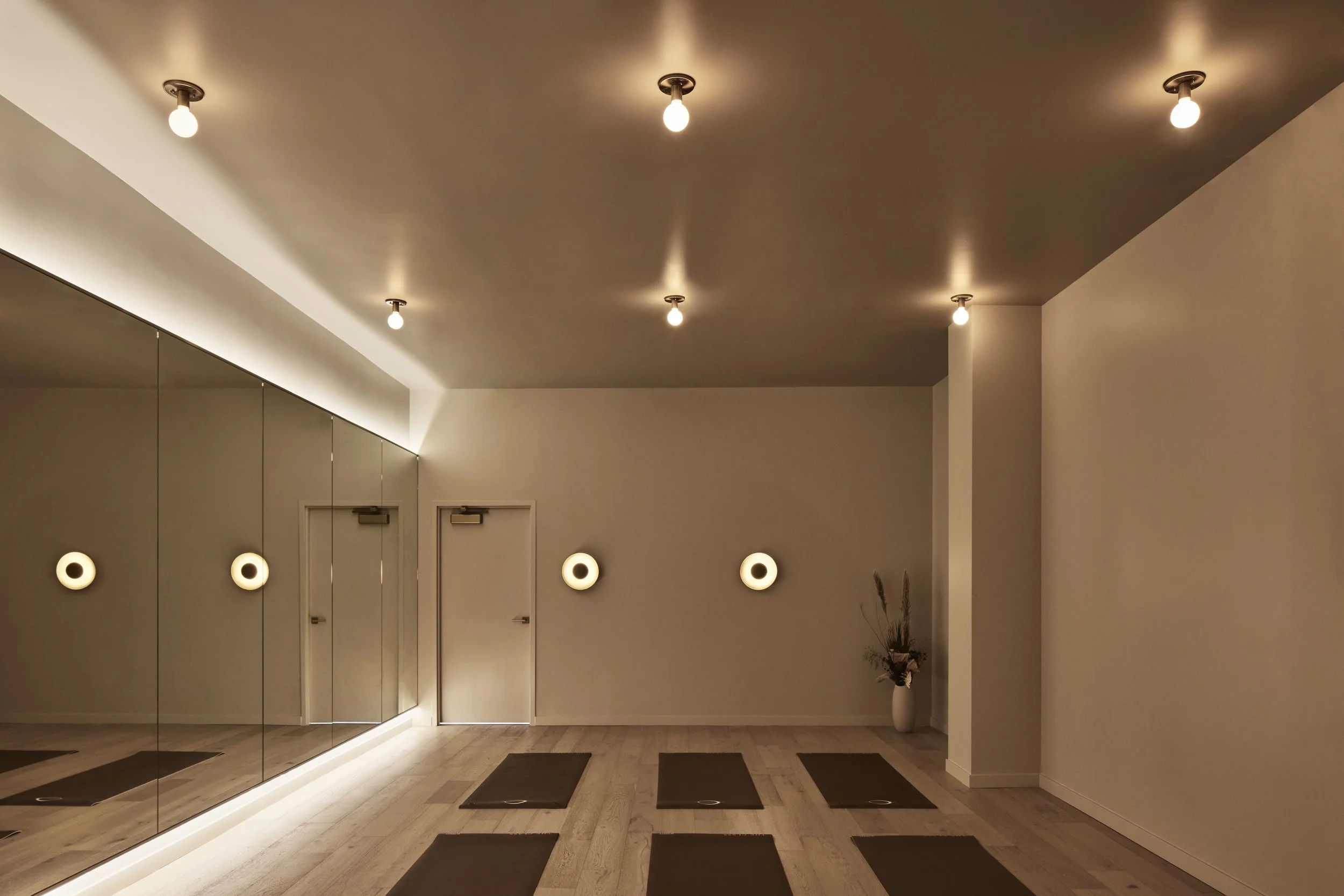 The LA Studio — The Class