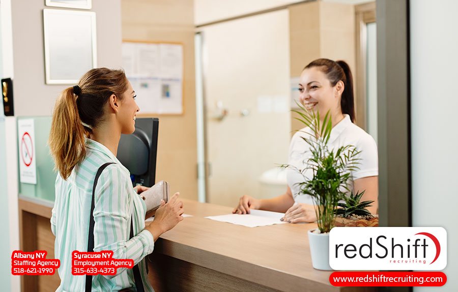 Are Seasonal Jobs Worth It? Tips for Seasonal Employees — redShift ...