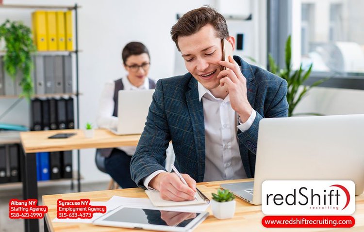 The Job Seekers' Guide to Maximizing Recruiter Relationships — redShift Recruiting