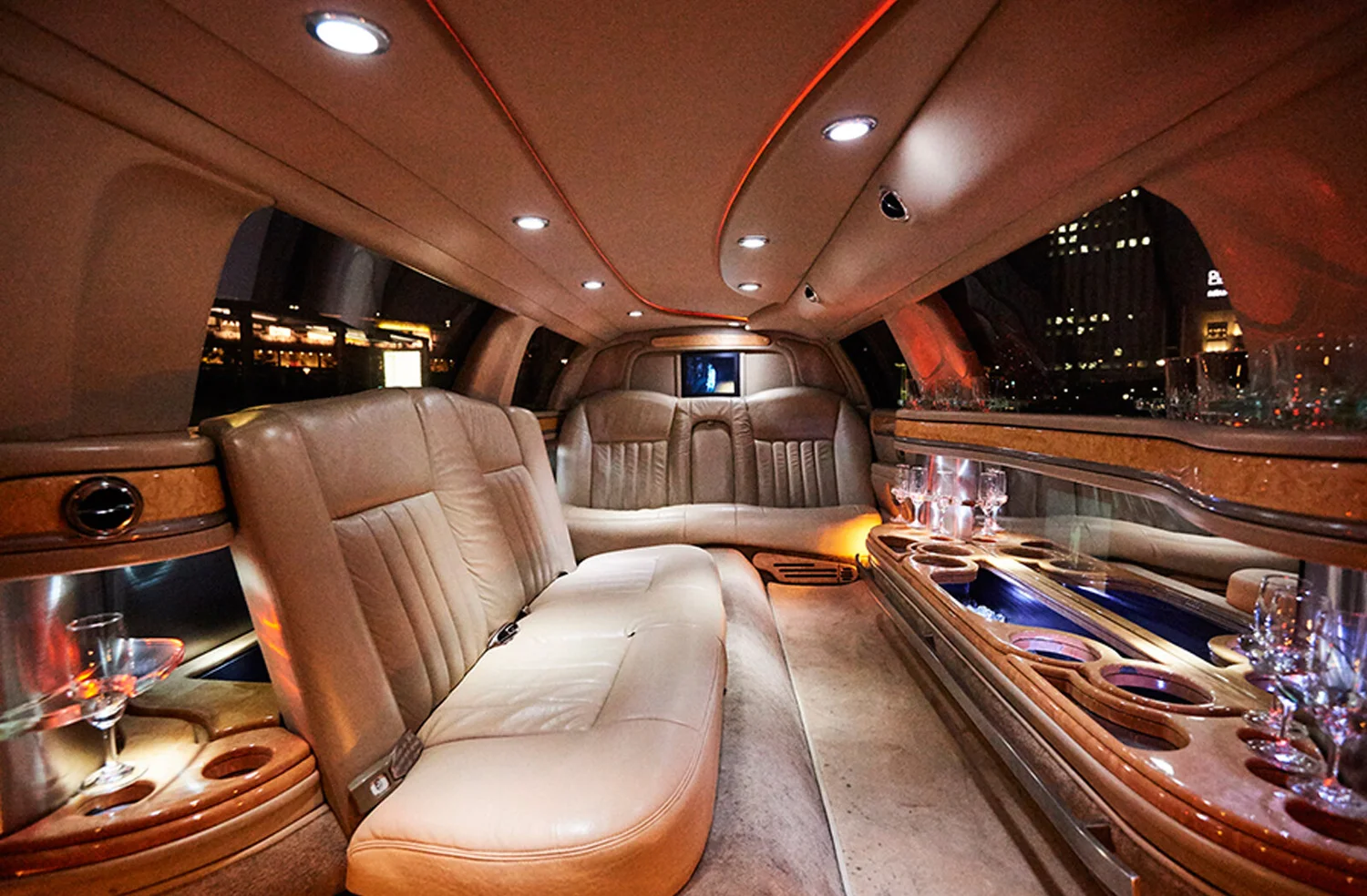 The Lincoln 120 inch Stretch Limousine