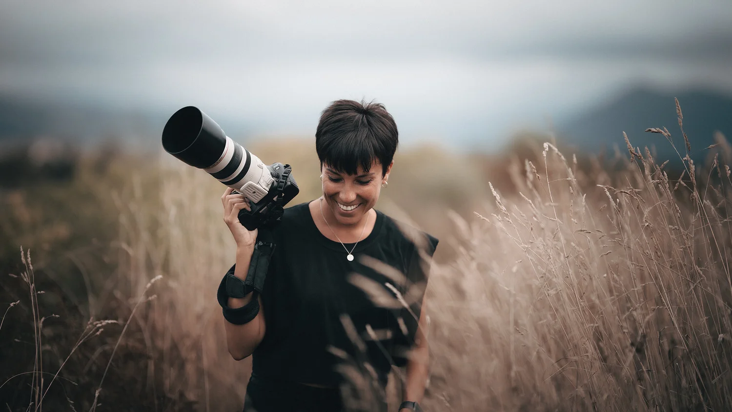 LAURA BC | Photographer & Creative Director