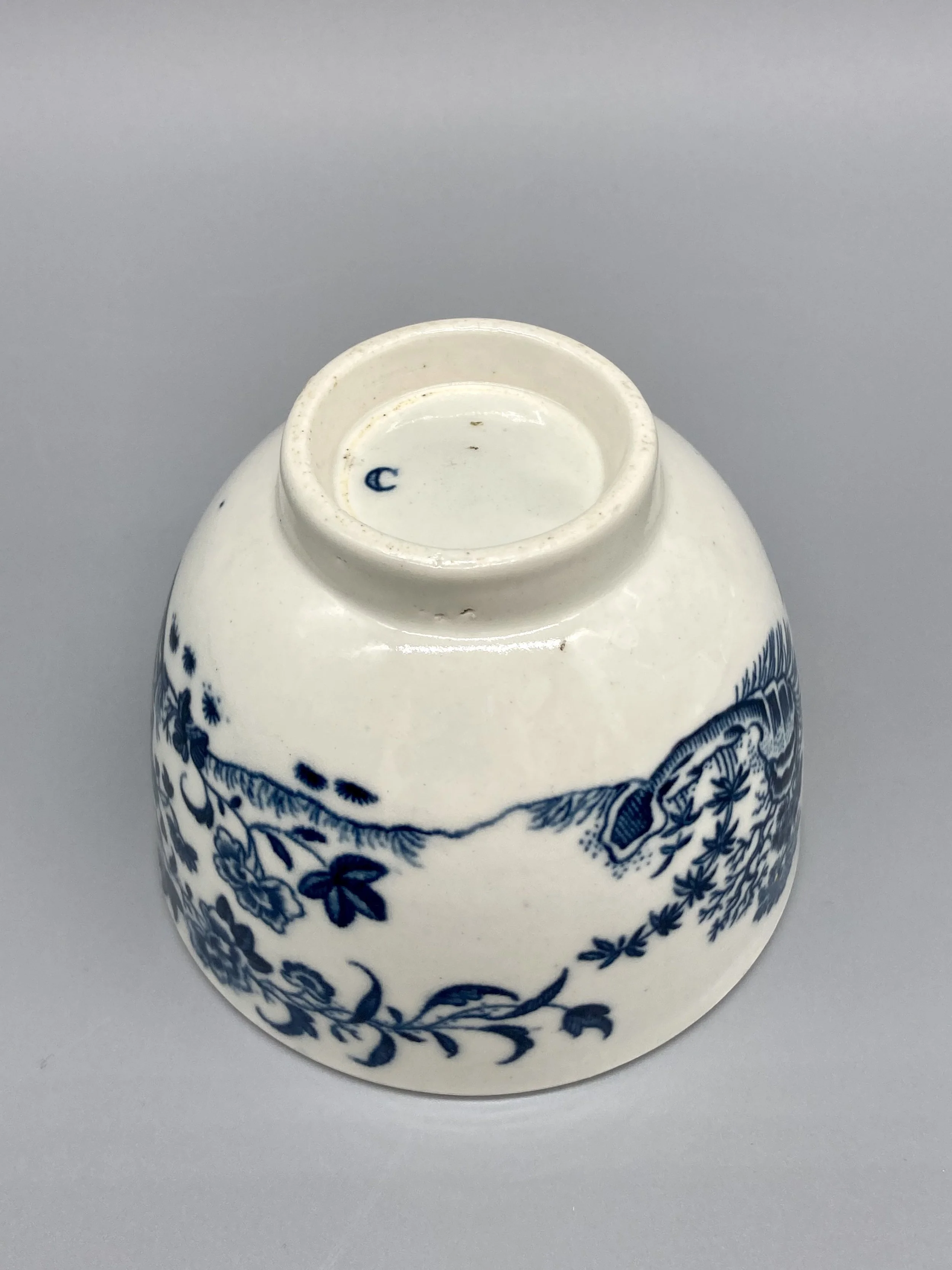 Early Worcester Porcelain Mug, Natural Sprays Pattern, c.1760-70