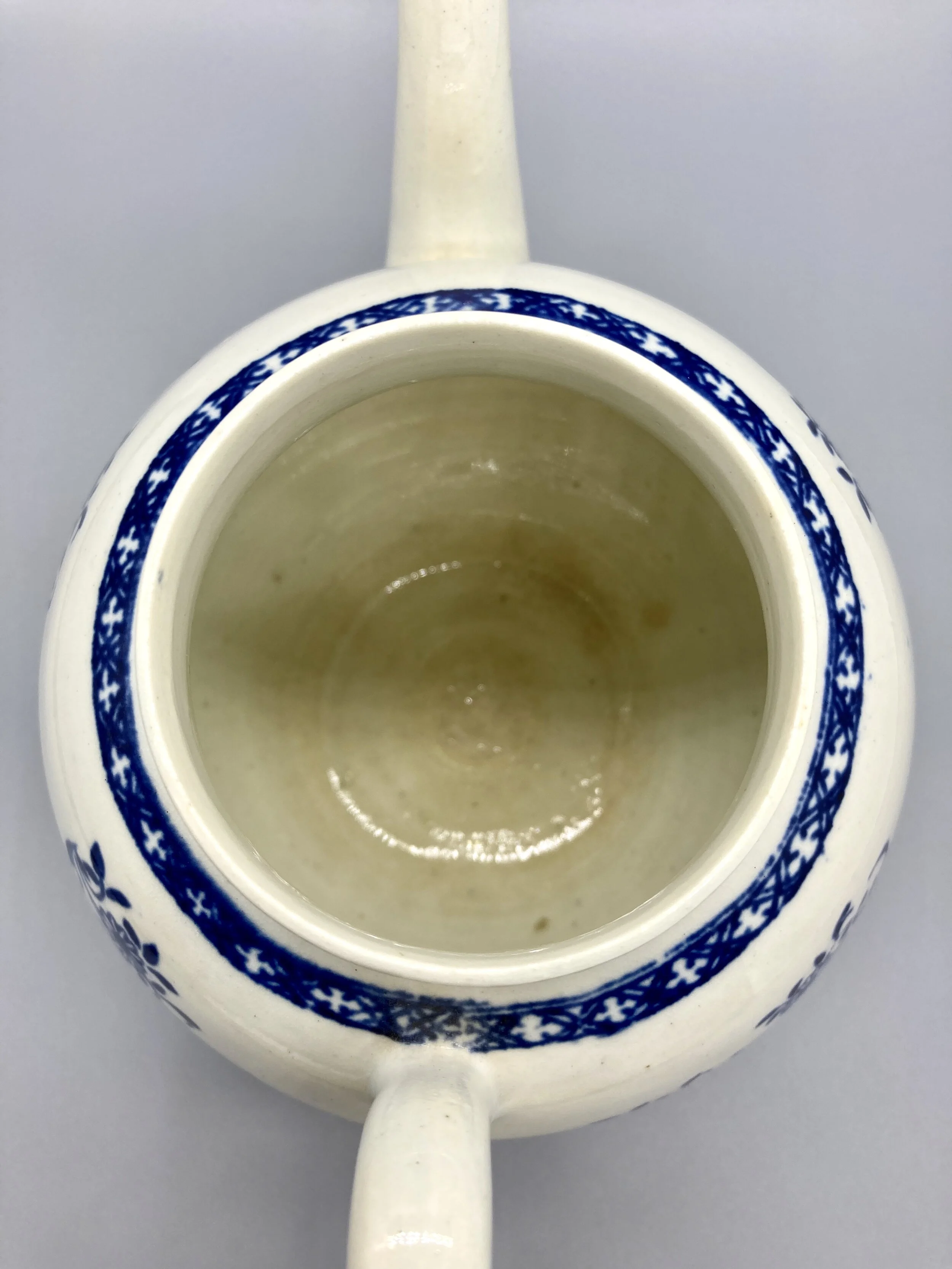 New Hall Porcelain Teapot, Boy in the Window Pattern 425, c1810