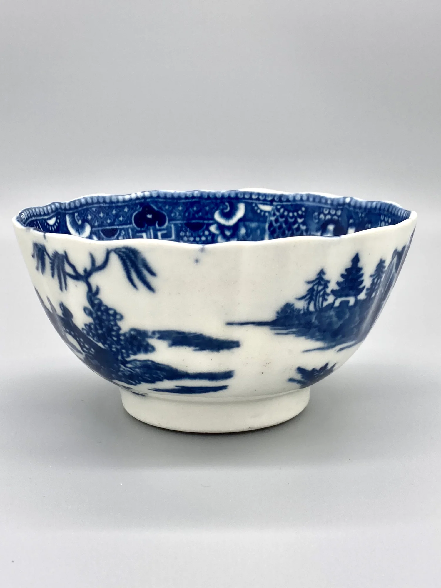 Pinxton porcelain bowl, c. 1800