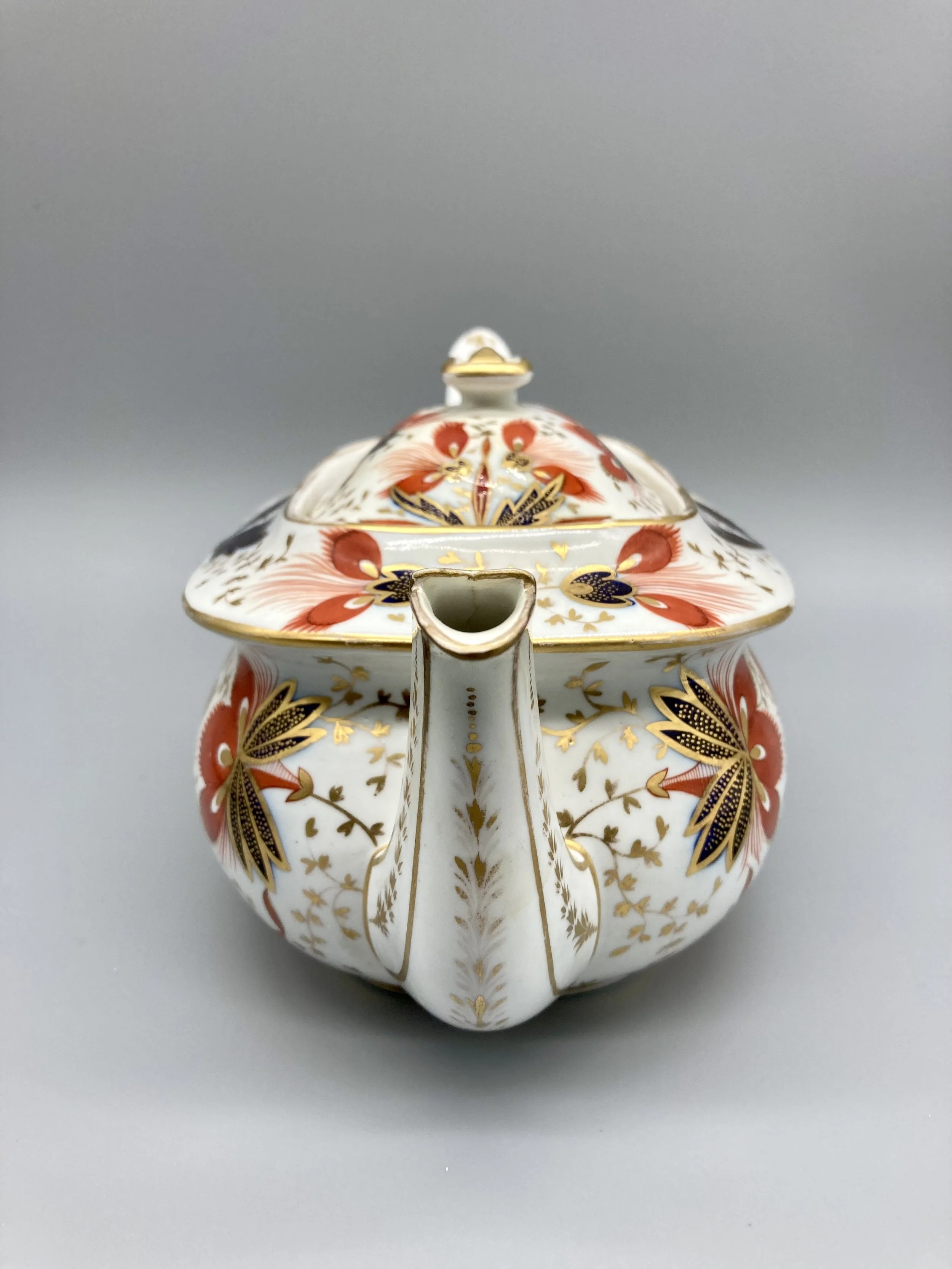 New Hall Porcelain Teapot, Boy in the Window Pattern 425, c1810