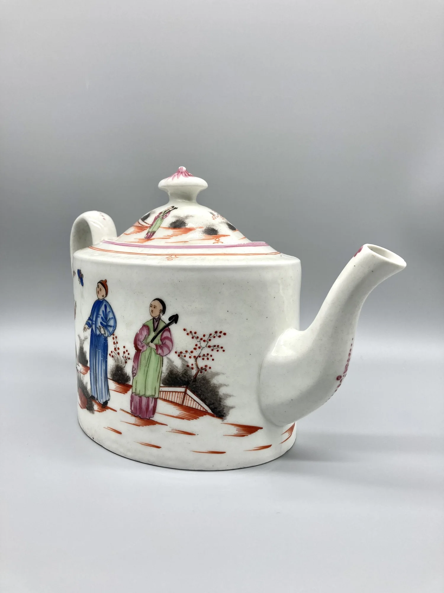 New Hall Porcelain Teapot Stand, Tobacco Pattern 490, circa 1800