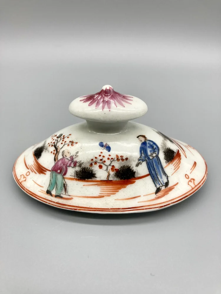 New Hall Porcelain Teapot Stand, Tobacco Pattern 490, circa 1800