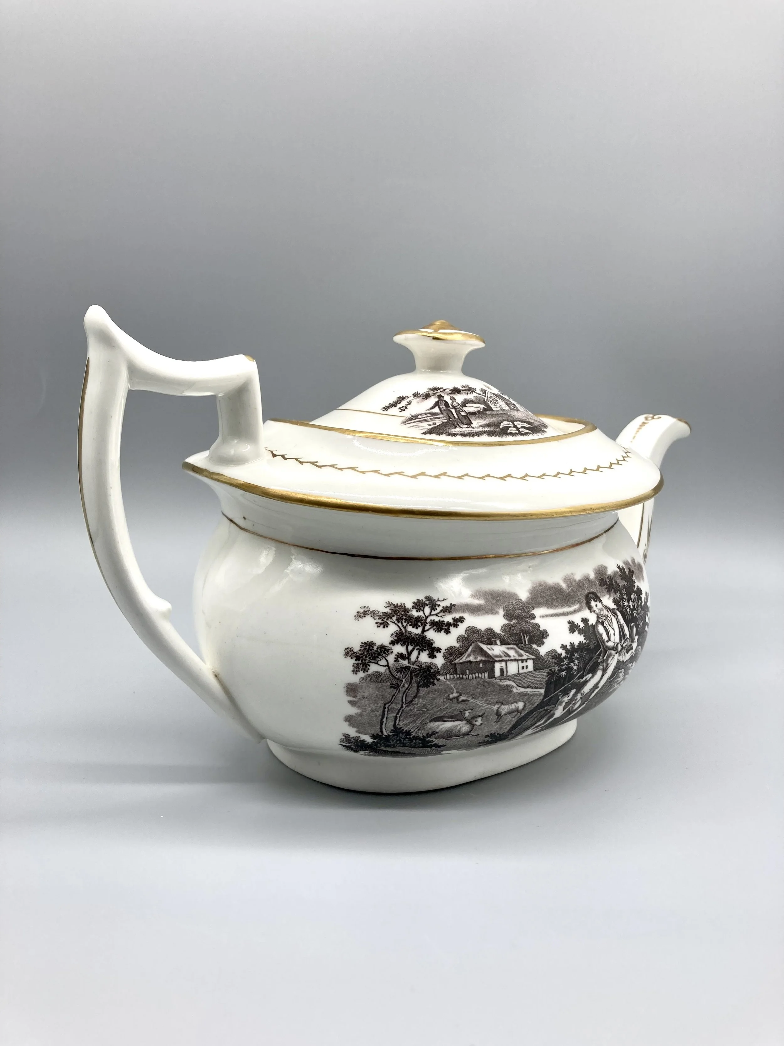 New Hall Porcelain Teapot, Boy in the Window Pattern 425, c1810