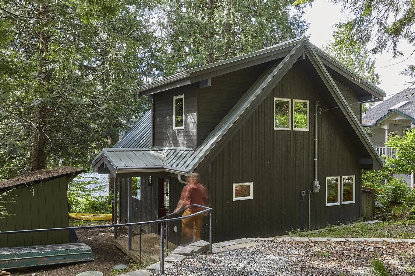 Compact cabin nestled under 100 year old Cedars — OTO DESIGN