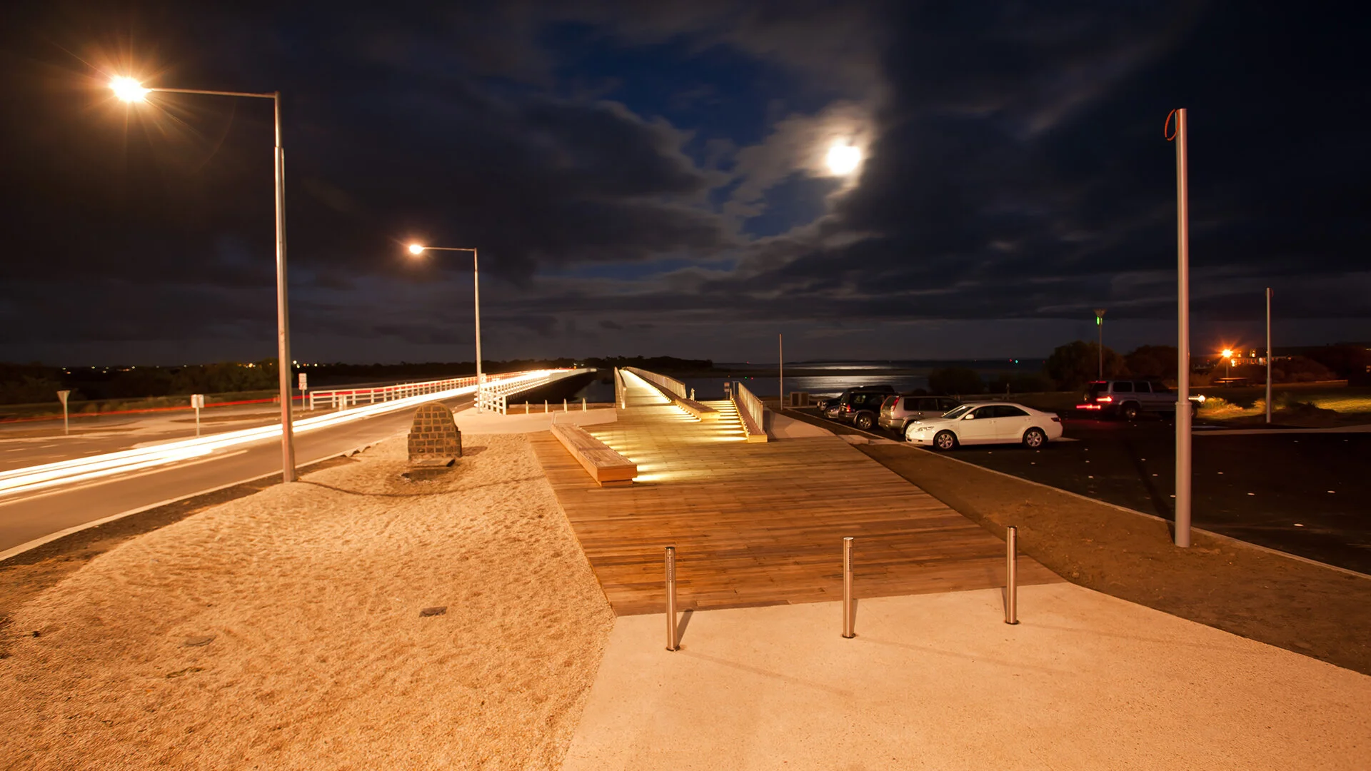 William Buckley Pedestrian Bridge — Peter Elliott Architecture + Urban ...
